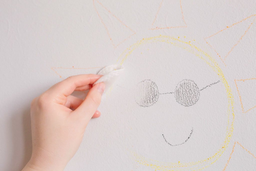 Natural Crayon Remover For Walls - Happy Money Saver