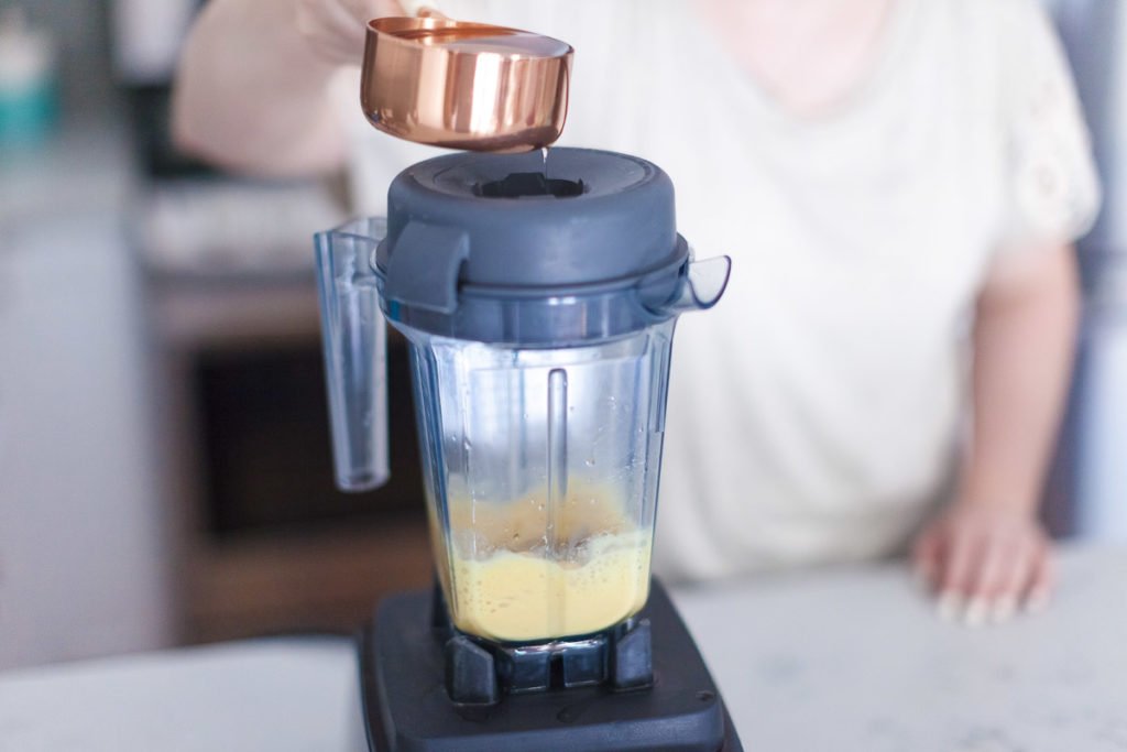 Thick and Creamy Homemade Mayonnaise - Happy Money Saver