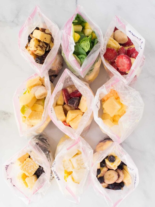 Quick and Easy Smoothie Freezer Packs - Happy Money Saver
