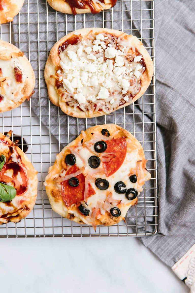 Quick & Easy Naan Pizza - Happy Money Saver
