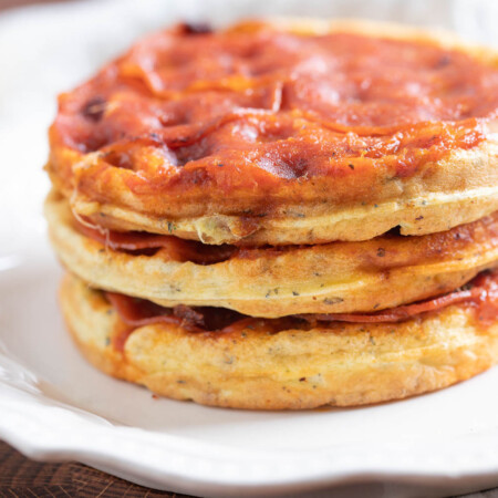 Easy Keto Chaffle Pizza (Freezer Friendly!) - Happy Money Saver