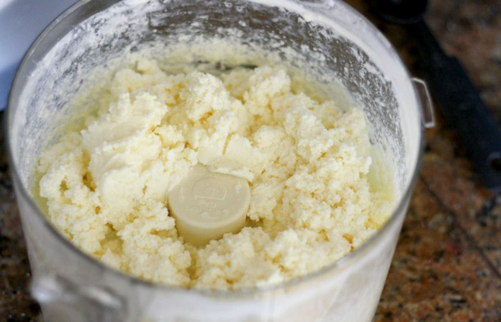 5 Homemade Flavored Butter Recipes