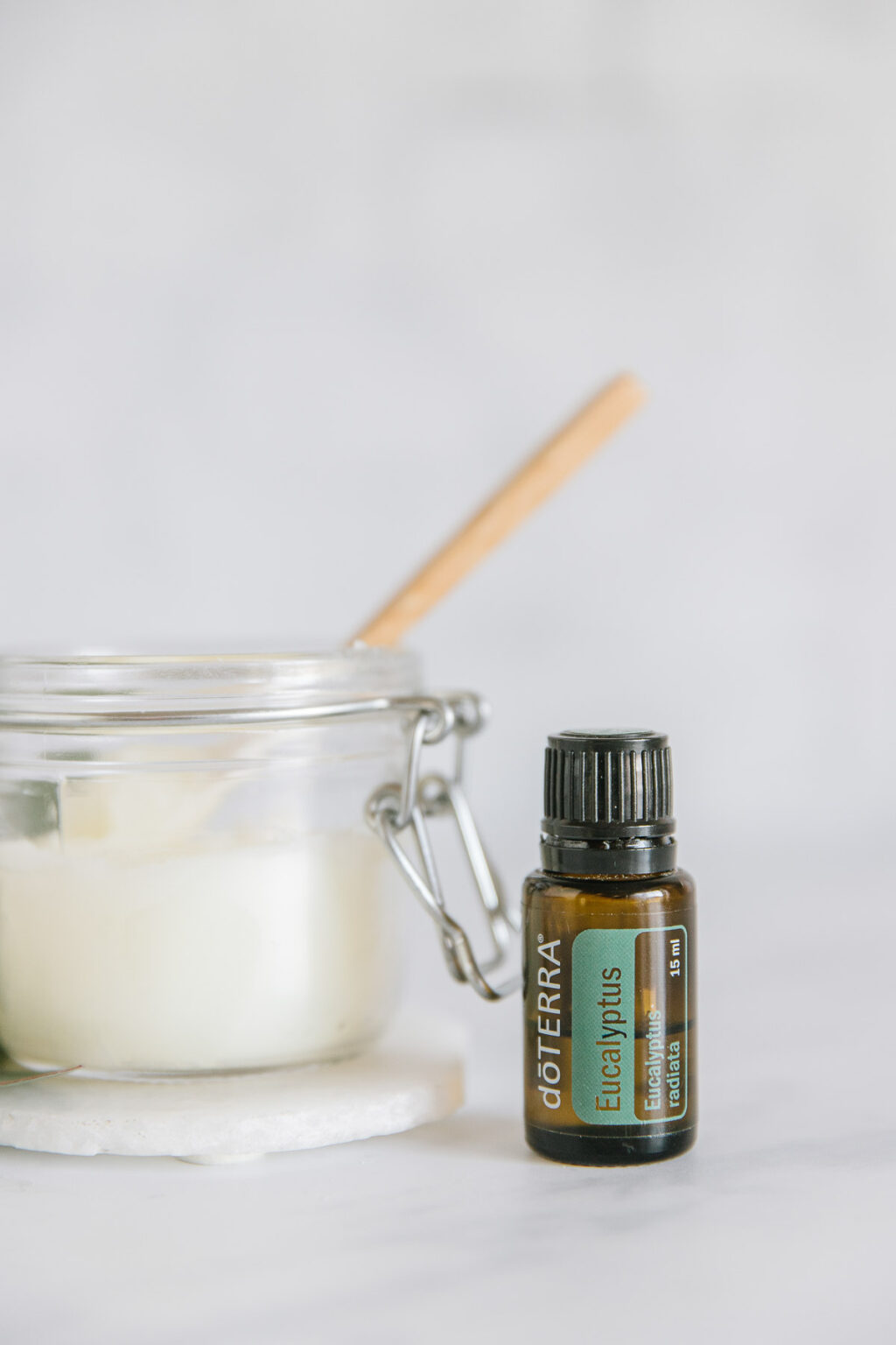 DIY Homemade Vicks Vapor Rub Recipe - So EASY & Natural